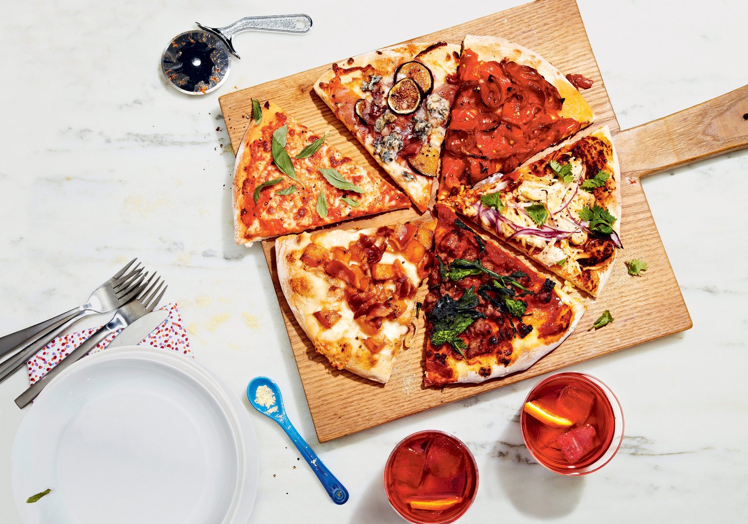 Naredi popoln pica party - Cosmopolitan.si