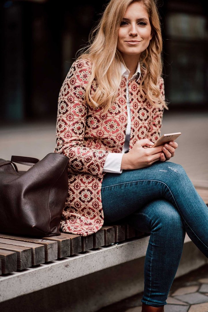 Slovenka Ajda Sitar prednjači na slovenski blogerski sceni ...