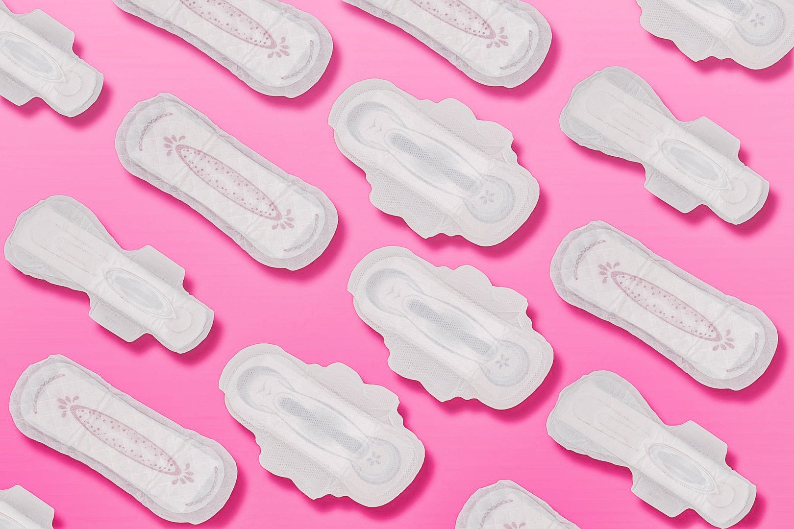 3 vrste menstruacije, ki niso normalne: to so simptomi, ki zahtevajo ...