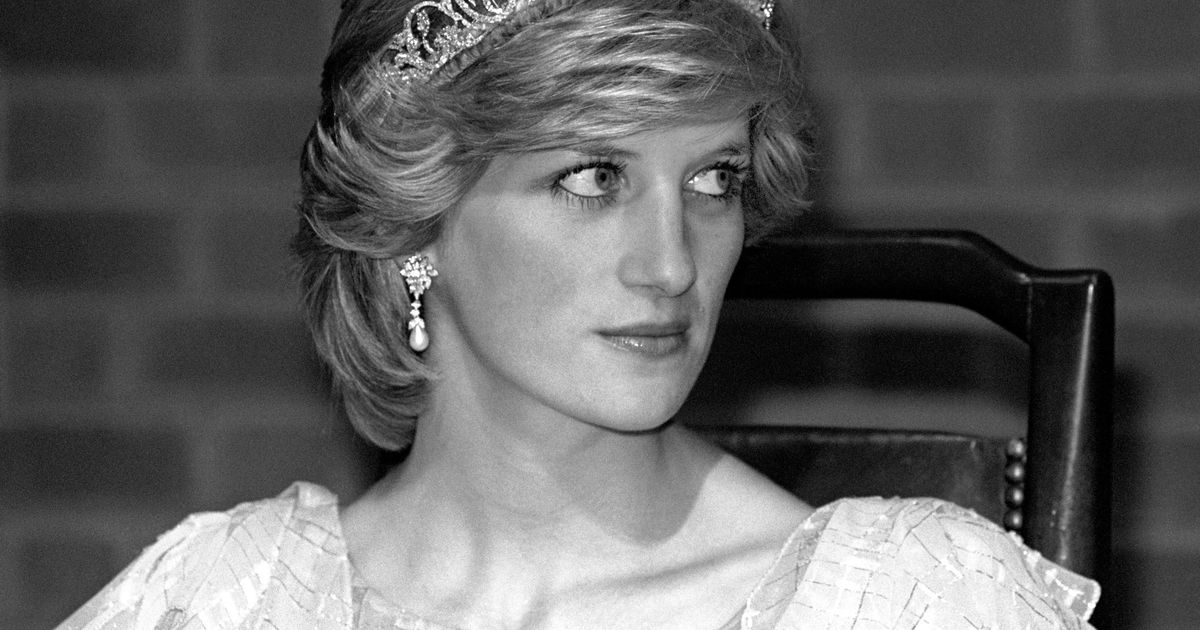 O, vauu! Imamo čisto realistično fotografijo, kako bi princesa Diana ...