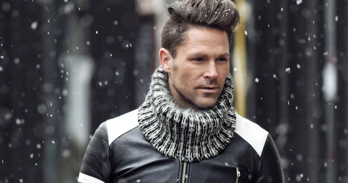 FOTO: Si vedela, da ima pevec Sebastian seksi mlajšega brata? 😍 Poglej ...