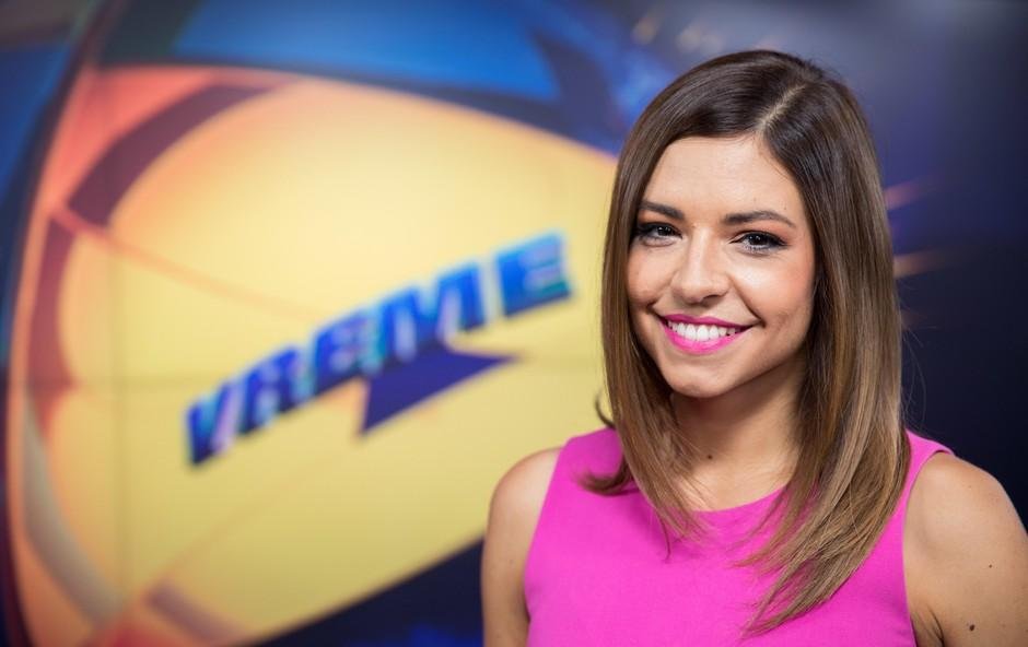 Ja pa iii! Izbrskale smo fotografijo voditeljice Špele Jereb in njenega ...