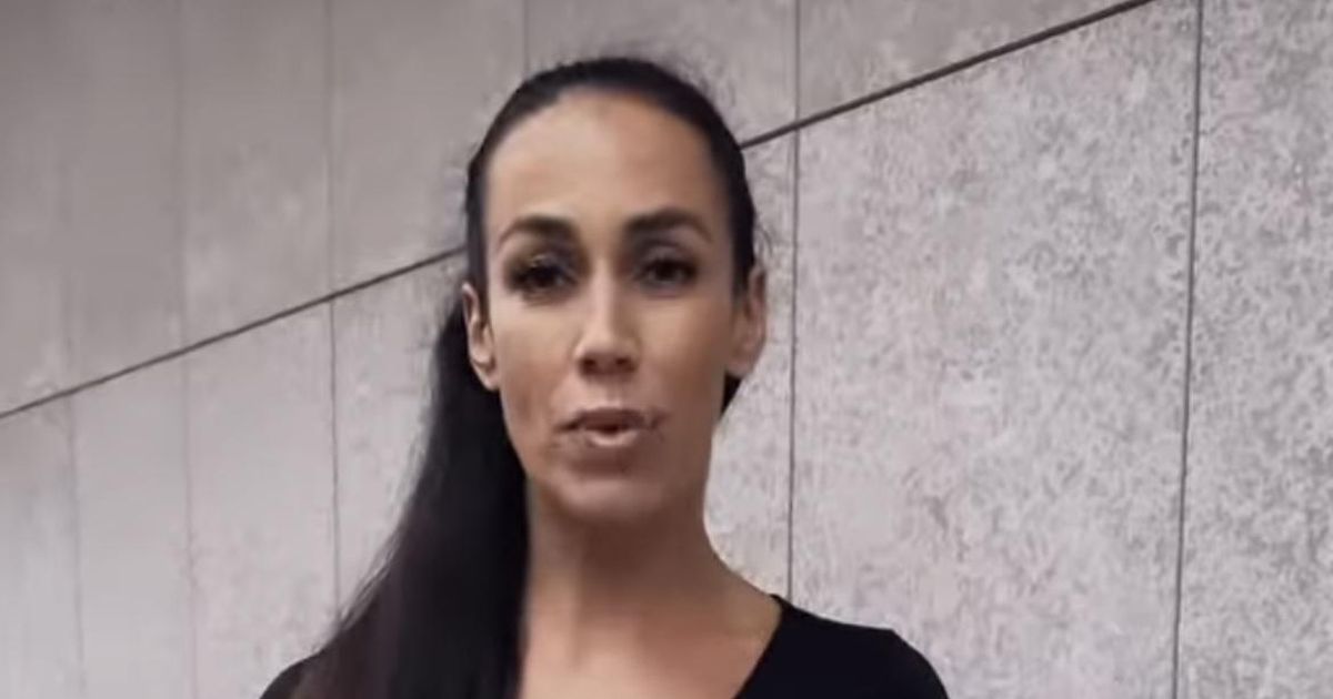 Tudi Tina Gaber v hudih časih ne počiva, ampak pomaga po najboljših ...