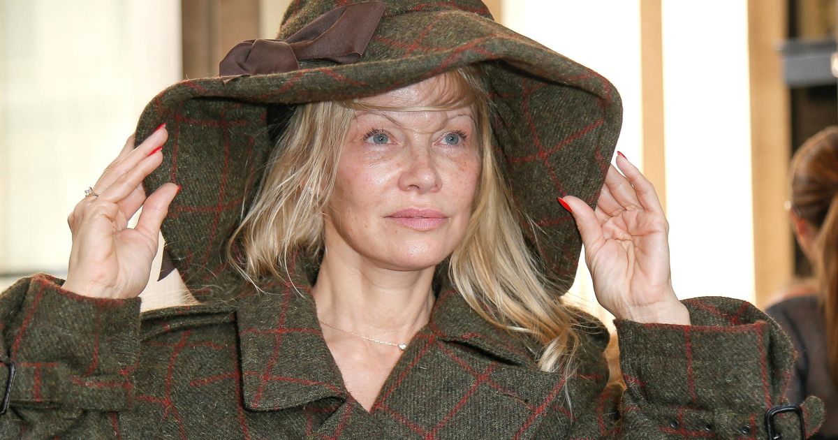 Pamela Anderson razkrila srce parajoč razlog, zakaj je bila na tednu ...