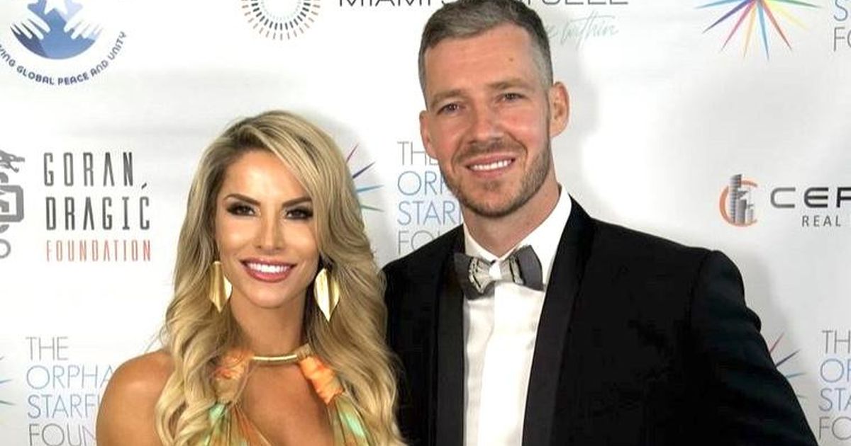 Huuh! Poglej, kakšno obleko je partnerica Gorana Dragića izbrala za ...