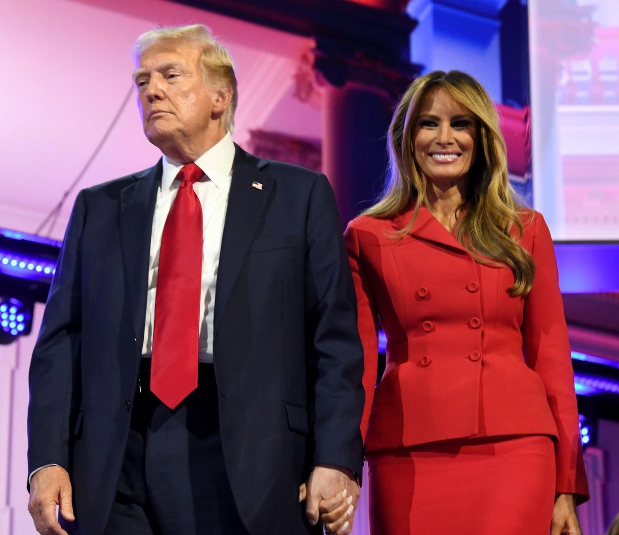 Splet je navdušil VIDEO Melanie Trump, kako pleše na nepričakovano ...