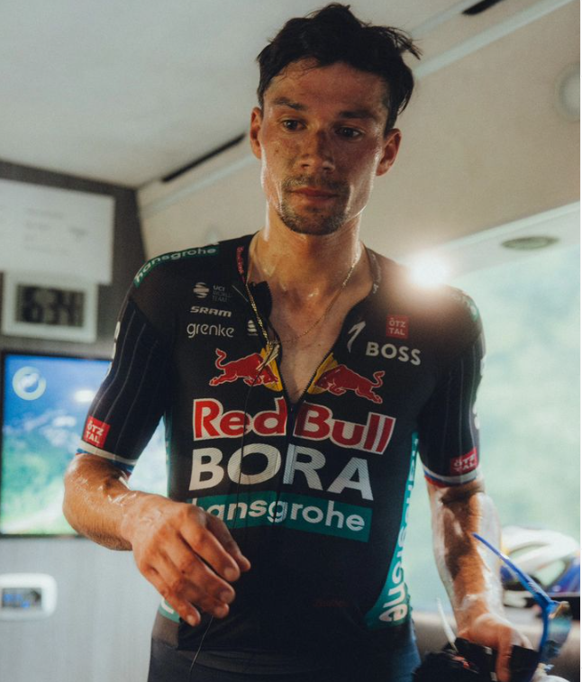 preberi.si - Primož Roglič po padcu na Touru sporočil žalostno novico ...