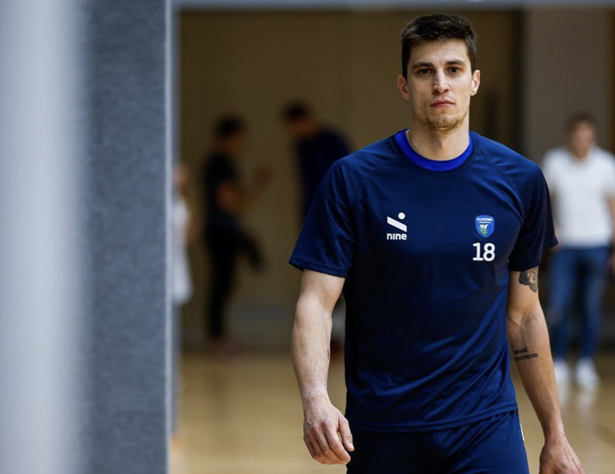 Poglej, kako prelepo družinico ima Klemen Čebulj (in našle smo res ...