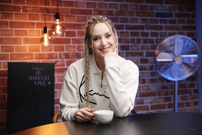 preberi.si - Pevka Ines Erbus iskreno spregovorila o zanjo zelo ...