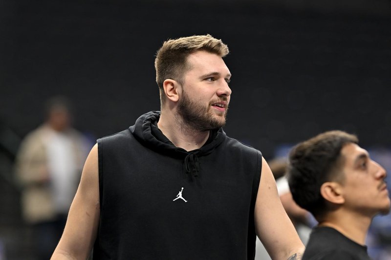 preberi.si - Luka Dončić ima nove čisto hude superge in izbrskale smo ... preberi.si - Luka Dončić ima nove čisto hude superge in izbrskale smo ...