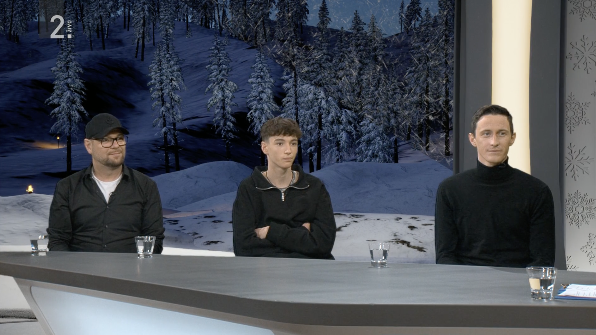 Včeraj ob boku Petra Prevca smučarske skoke komentirala Tomi Meglič in ...