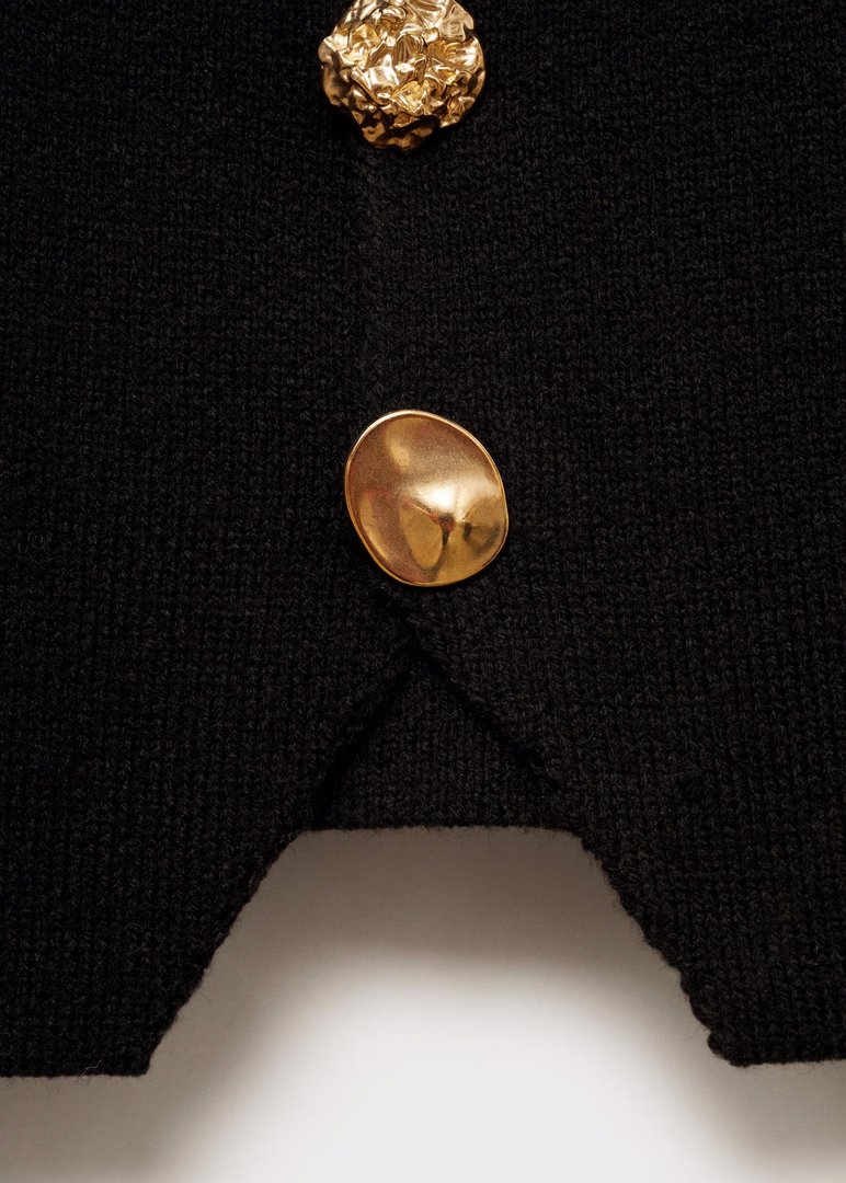 Mango daje Schiaparelli vtis? Tale jopica je popolna, narejena kot bi ...